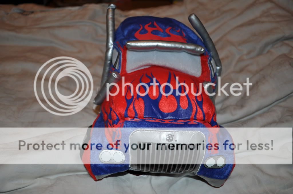 Franco DOTM Optimus Prime Cuddle Pillow | TFW2005 - The 2005 Boards
