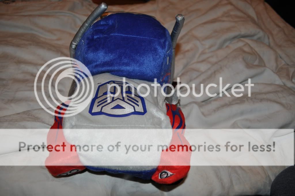 Franco DOTM Optimus Prime Cuddle Pillow | TFW2005 - The 2005 Boards